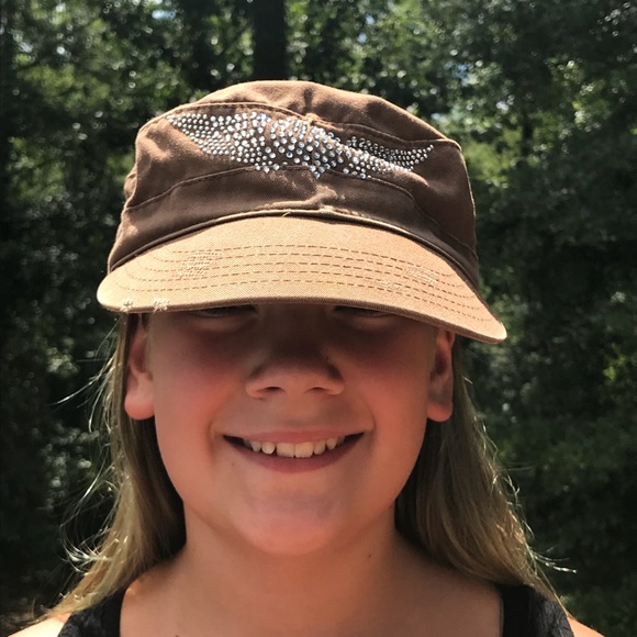 Accessories | Sweet And Cute Little Brown Hat With Heart Wings | Poshmark